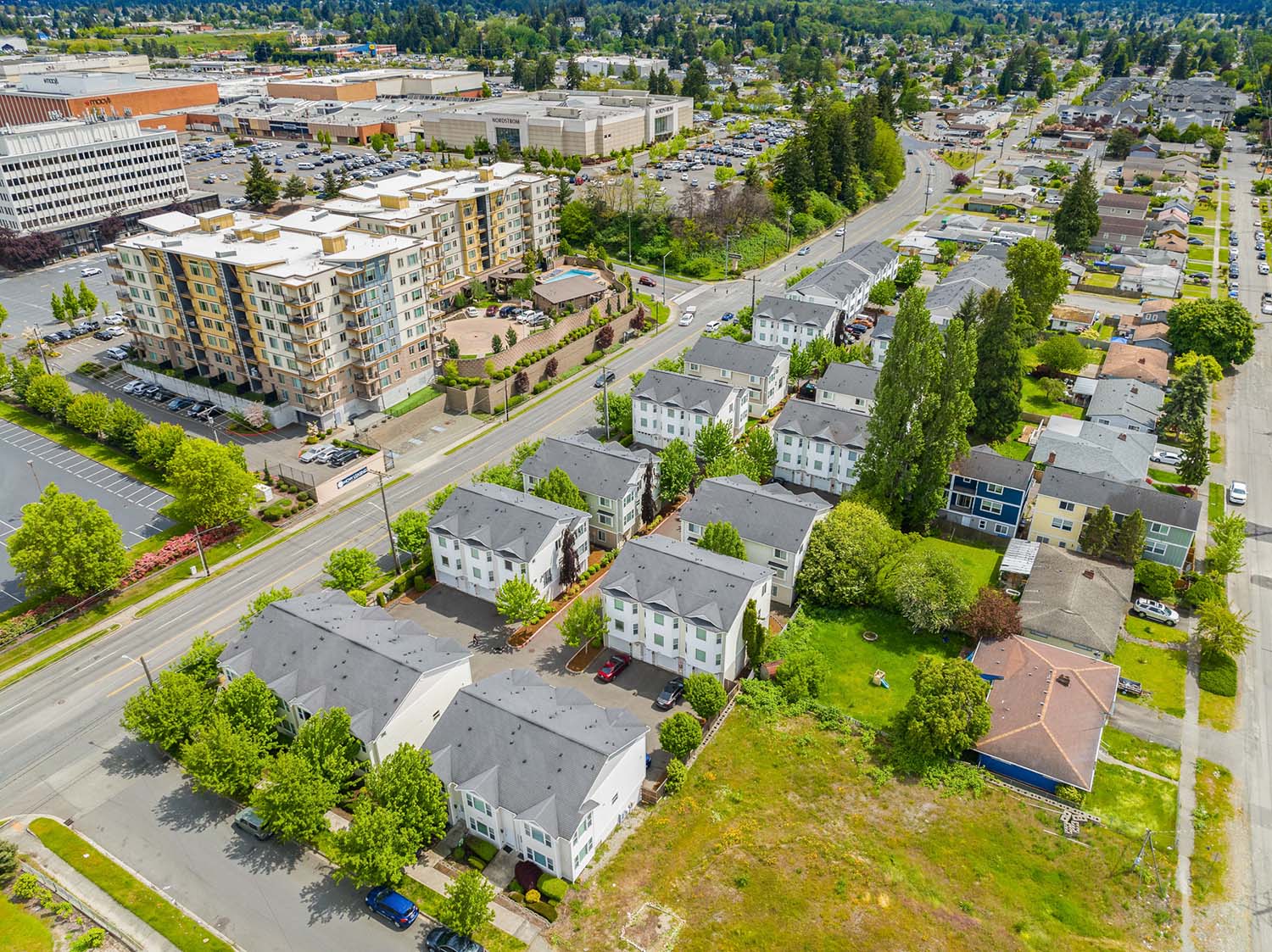 Ethos Development — Pine Street Townhomes